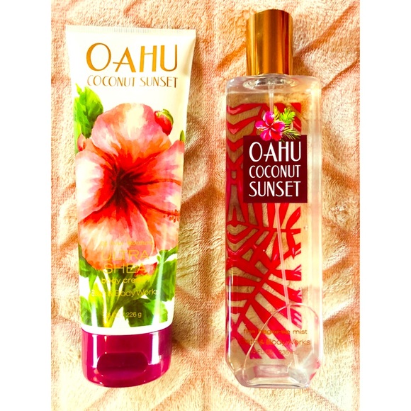 Bath & Body Works | Makeup | Oahu Coconut Sunset | Poshmark